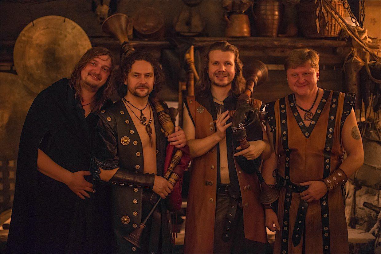 Fun in Prague. Medieval dinner Prague with unlimited drinks and 5 ...